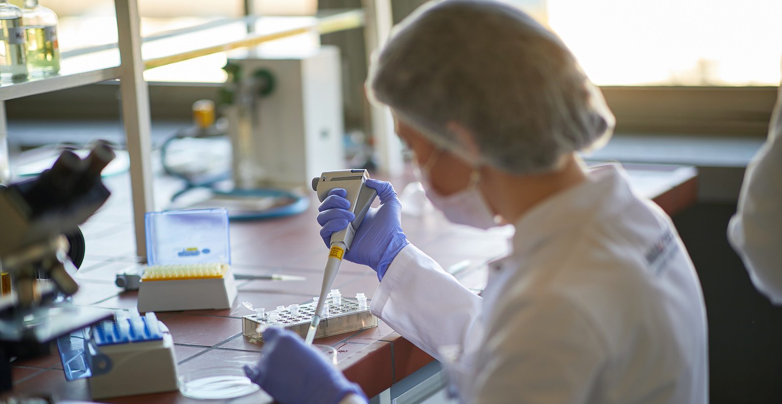 6 Steps to Managing COVID19 samples Using Achiever Medical LIMS